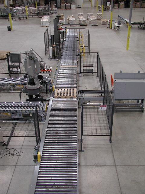 Case palletizing | Robot Palletizing LLC